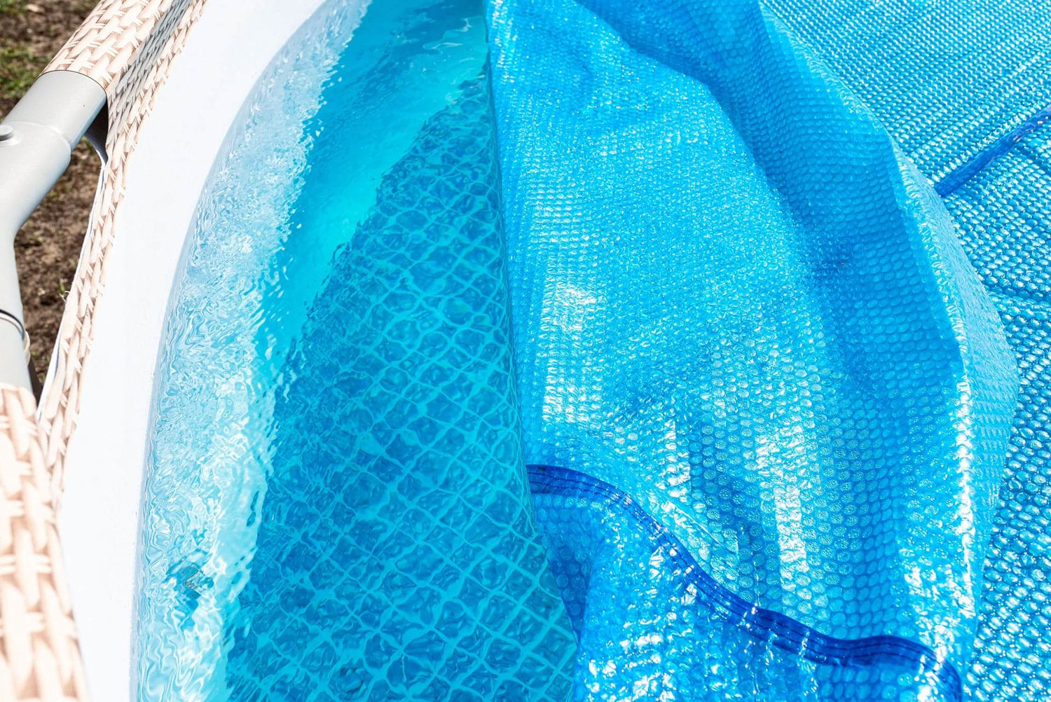 Pool Solar Blankets | Get the Best in Canada | Cover Brothers